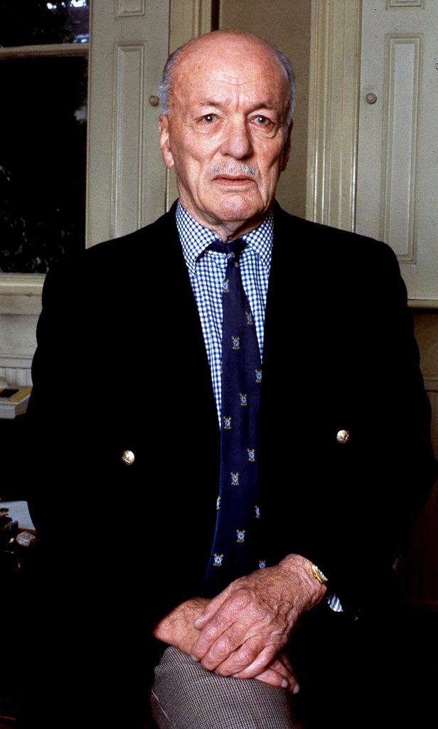 My son comes from a long line of stubborn people – Bookworm Room